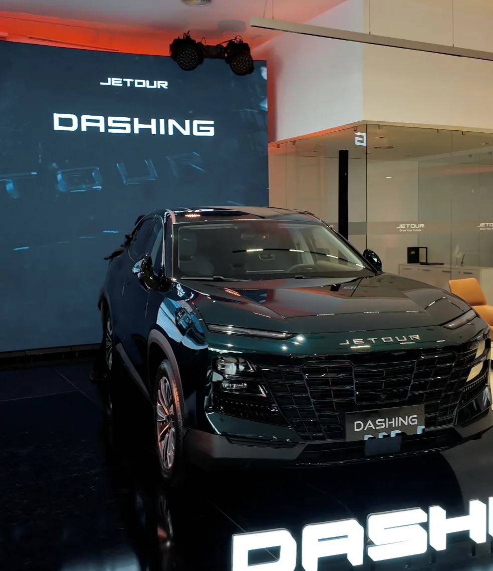 Jetour ouvre son showroom Bahmad et lance T2 et Dashing